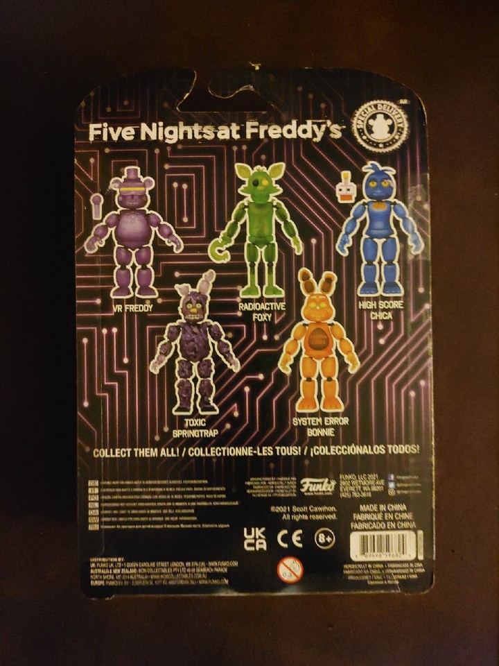 Five Nights of Freddy's *Glow in the Dark* LIVEWIRE FREDDY 6" Figure ...