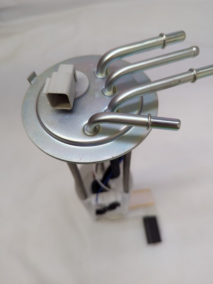 Kodiak / Topkick Fuel Pump Low Profile Tank Replaces MU1440 & 19210331 ...