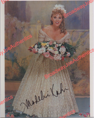 MADELINE KAHN signed 8x10 photo AUTOGRAPH auto BAS Beckett Blazing ...
