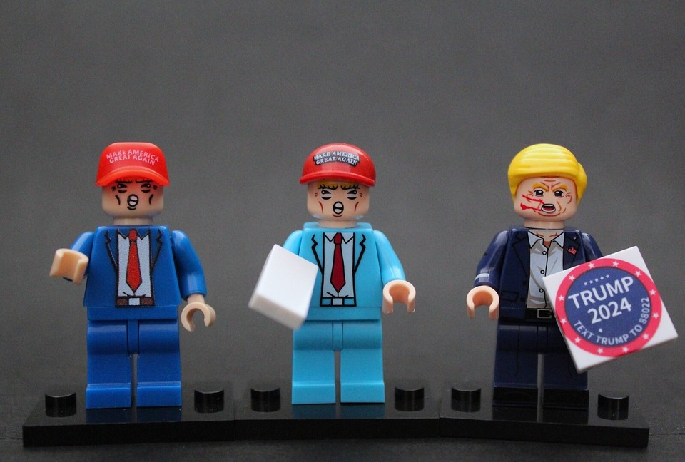 Three custom Donald Trump minifigures with American flag | eBay