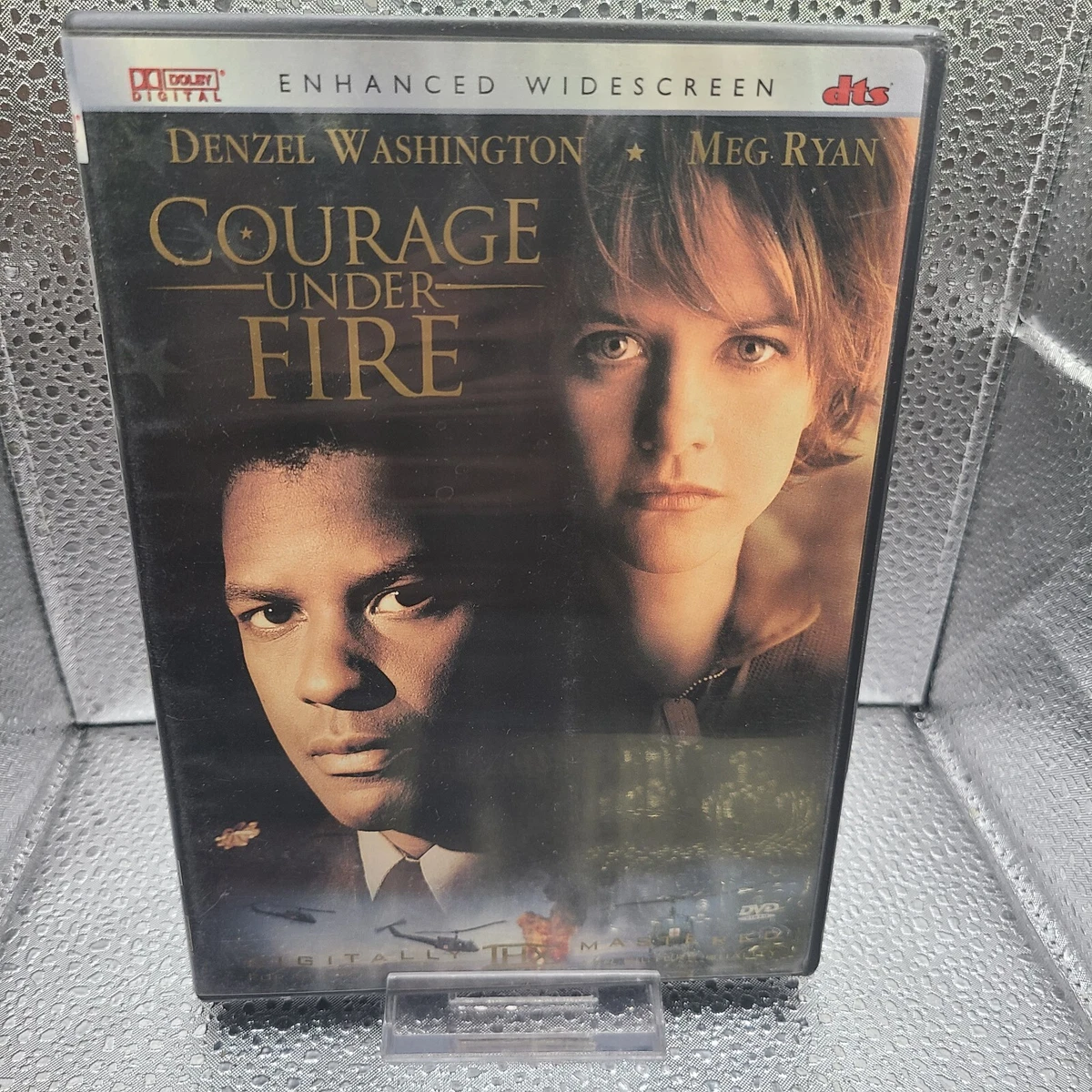 Courage Under Fire Poster