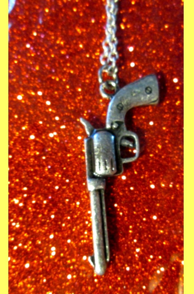 GUN Pistol Revolver Antique Skeleton Crystal KEYS Silver Cowboy Police ...