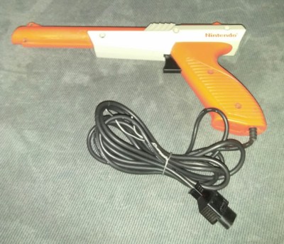 Original 1985 Orange Nintendo Gun_Light Zapper Model No. NES-005 | eBay