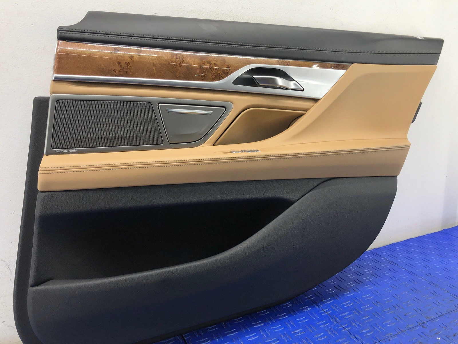 2016-2022 BMW 750I REAR RIGHT INNER DOOR TRIM PANEL W/LEATHER DASH ...