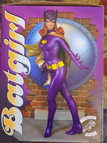 BATGIRL maquette statue Tweeterhead Batman TV '66 Yvonne Craig 2016 ...