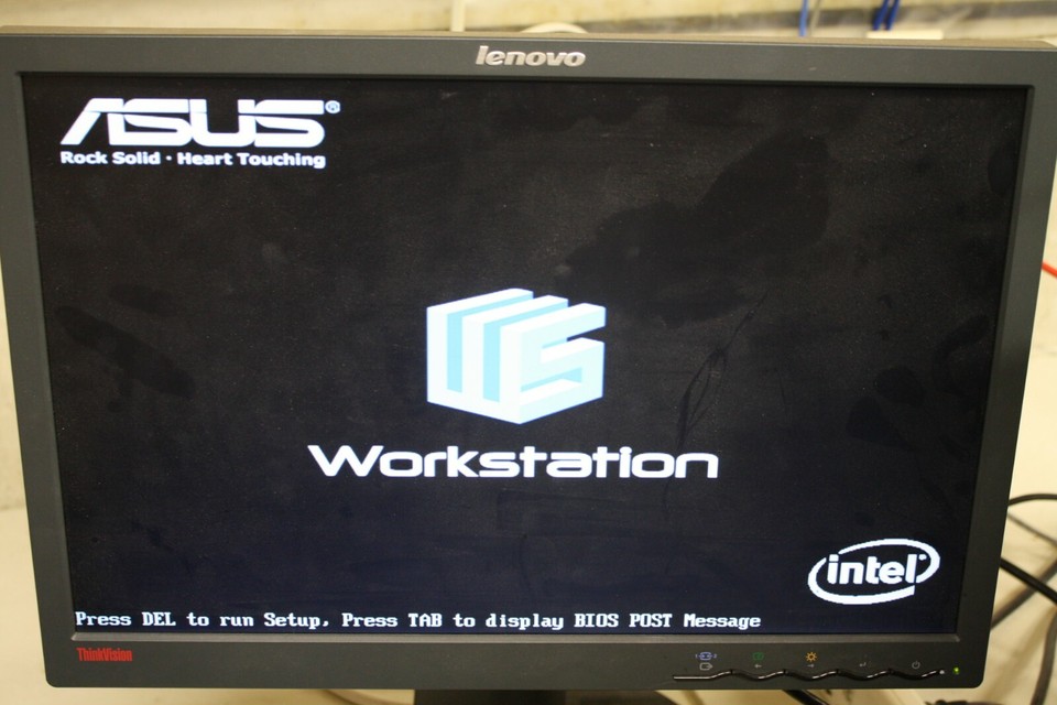 Asus P5E WS PRO w/ Intel Q6600 2.4GHz processor, genuine cooling fan ...