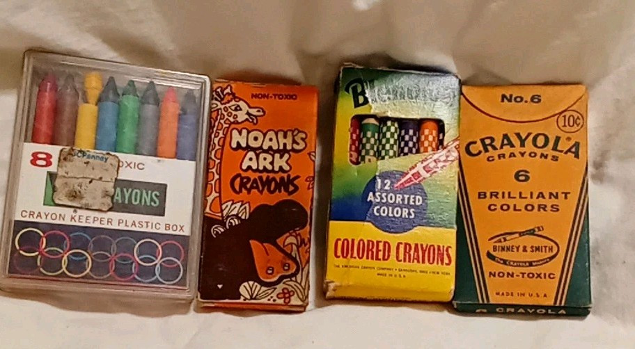 Vtg NOS 6 Crayola, 12 Blendwel No.312, 16 Whitman Crayon Keeper Plastic ...