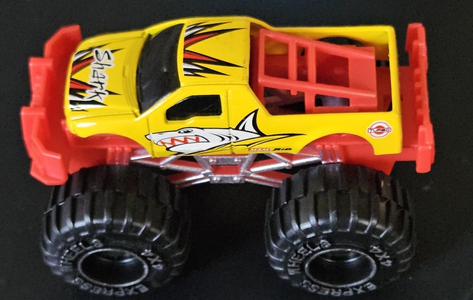 Shark Monster Truck by Turbo Wheels Express Wheels 4x4 Hardbody Lifted ...