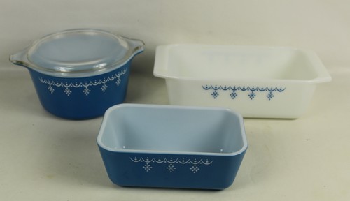 3 pcs PYREX Snowflake Blue 1 Qt Covered Casserole LOAF Pan REFRIGERATOR ...