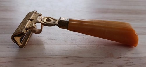 Vintage Eversharp Schick Injector Razor Yellow Bakelite Handle | eBay