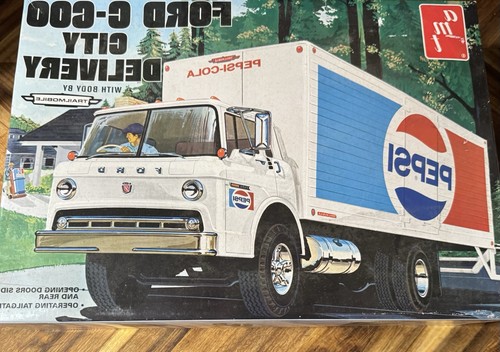 AMT Ford C-600 City Delivery 1:25 Unassembled Model Kit Pepsi-Cola ...