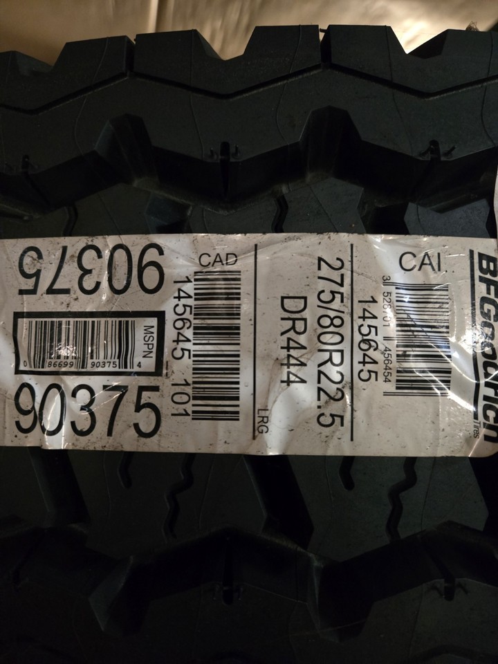 (4) 275/80r22.5 B.F. Goodrich DR444 Commercial Drive Tires 275 80 22.5 ...