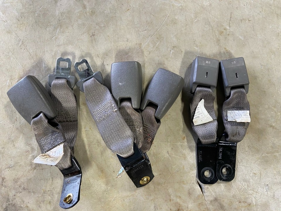 2002-2010 CHEVROLET GMC EXPRESS SAVANA VAN 2ND 3RD 4TH BENCH SEAT BELTS ...