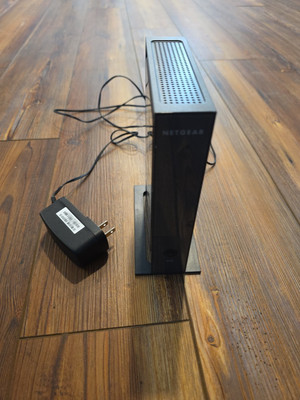 Netgear N300 300 Mbps 4-Port 10/100 Wireless N Router (WNR2000 ...