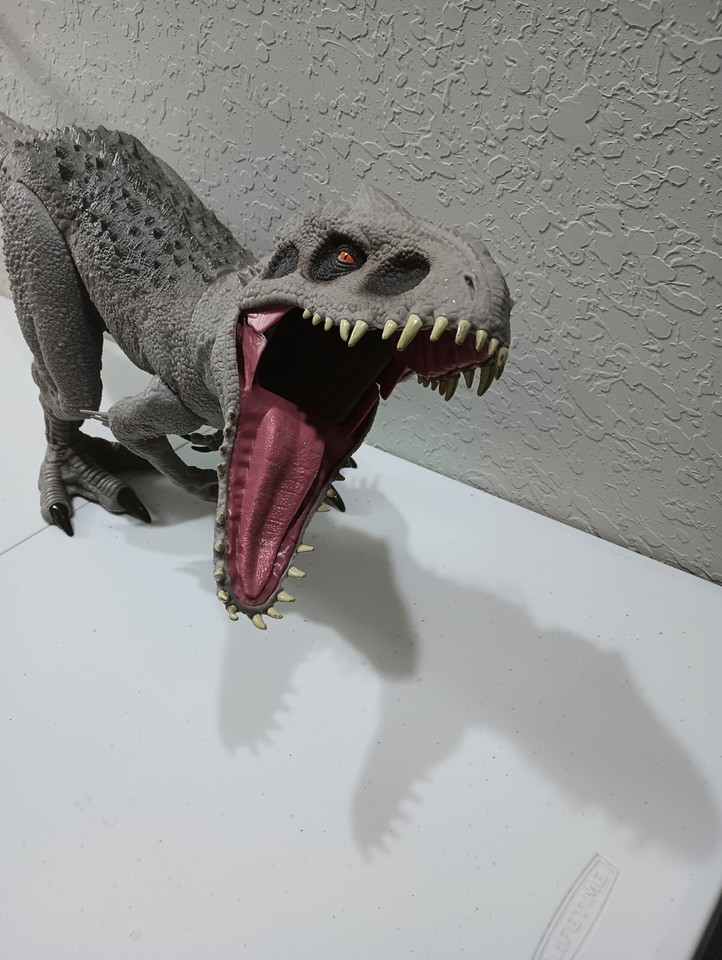 Super Colossal Indominus Rex 38" Dinosaur Hasbro Jurassic World Camp ...