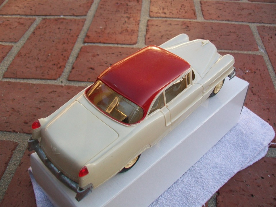 AMT 1955 Cadillac Promo Model Car 1/25 | eBay