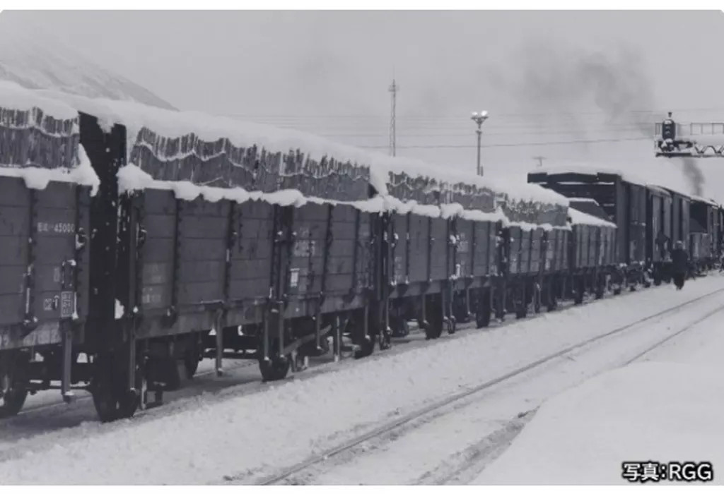 Model Railway 1/150 Uetsu Main Line Freight Train Set 10 Cars 98866 | eBay