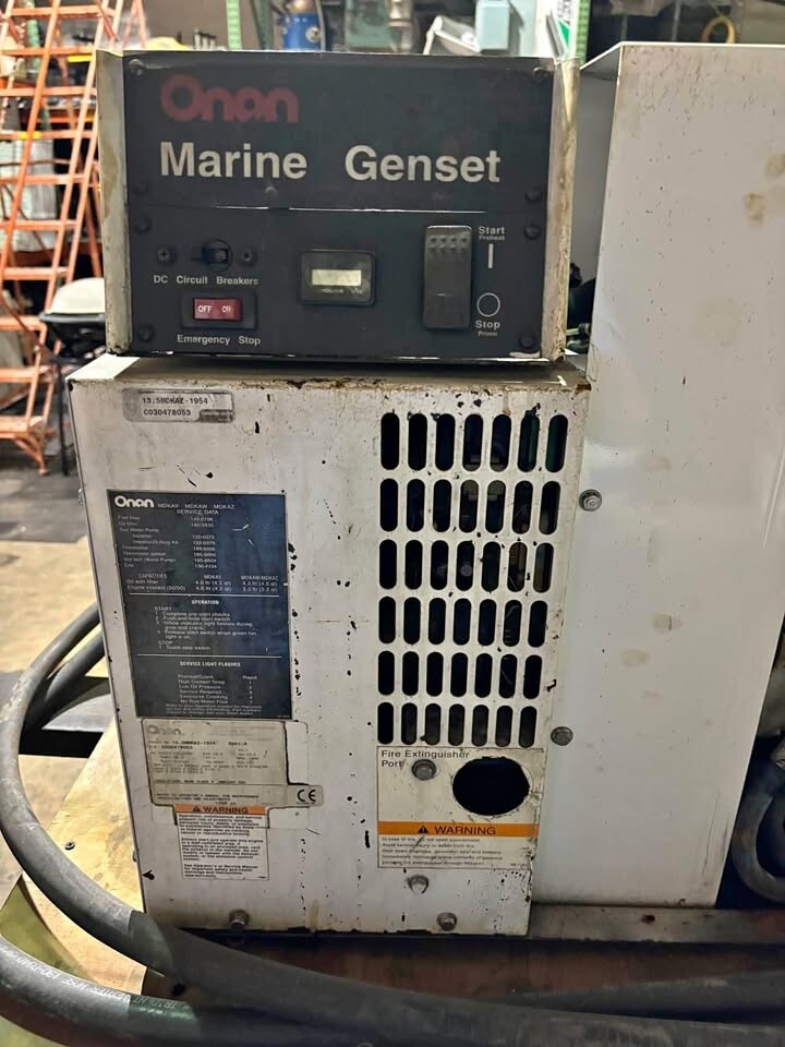 Onan 13.5 MDKAZ 13.5 kw Marine Diesel Generator 60 Hz 120/240v | eBay