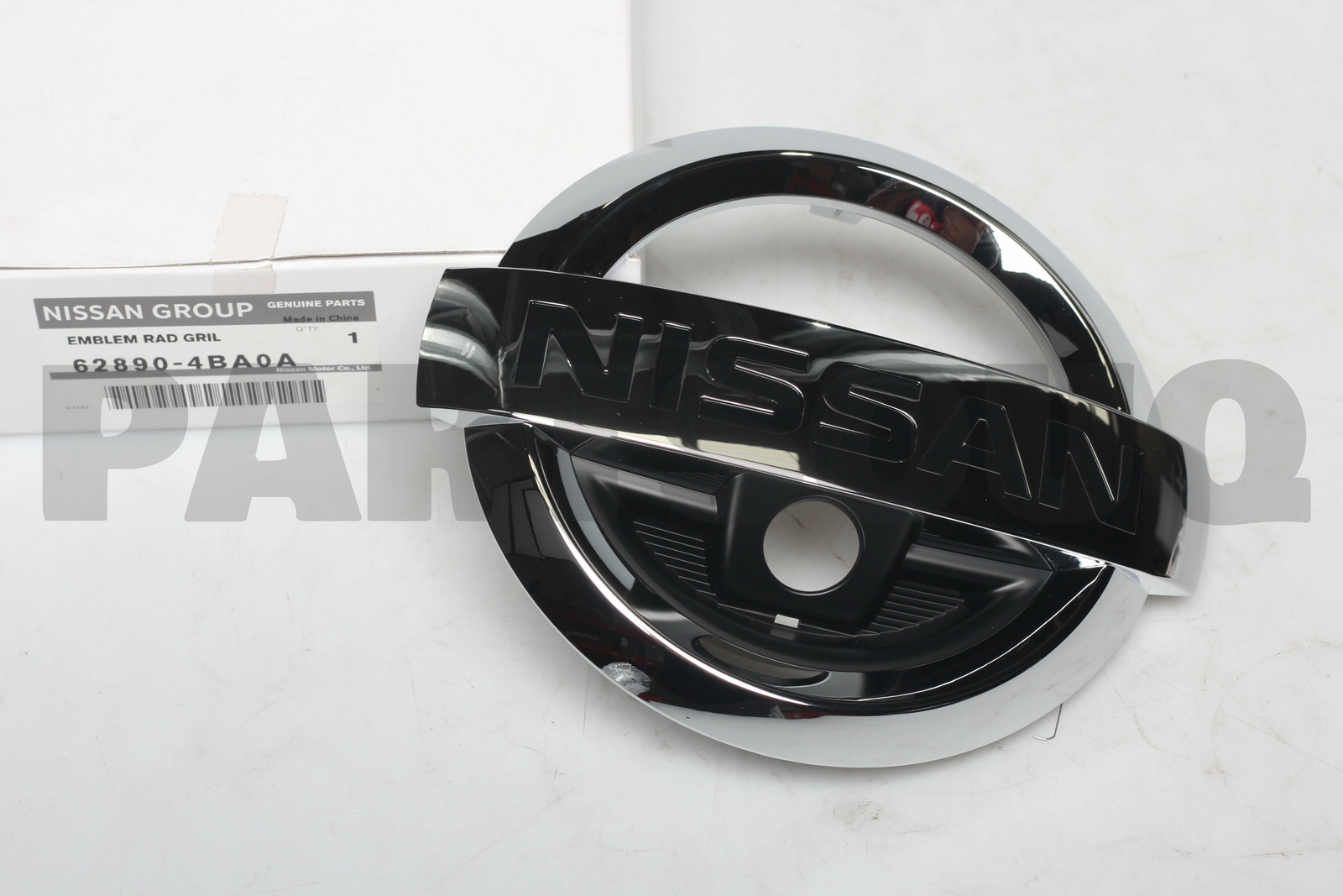 628904BA0A Genuine Nissan EMBLEM RADIATOR GRILLE 62890-4BA0A | eBay