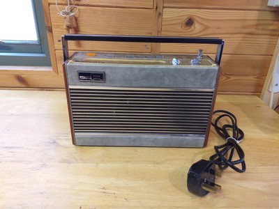 Vintage Roberts RP26 Radio MW/LW/FM pre-set radio in smart grey ...