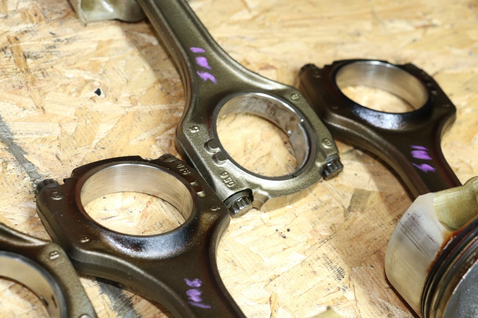 Set of 10 Piston Crankshaft Connecting Rods S85 V10 Engine OEM BMW E60 E63 E64 | eBay Australia