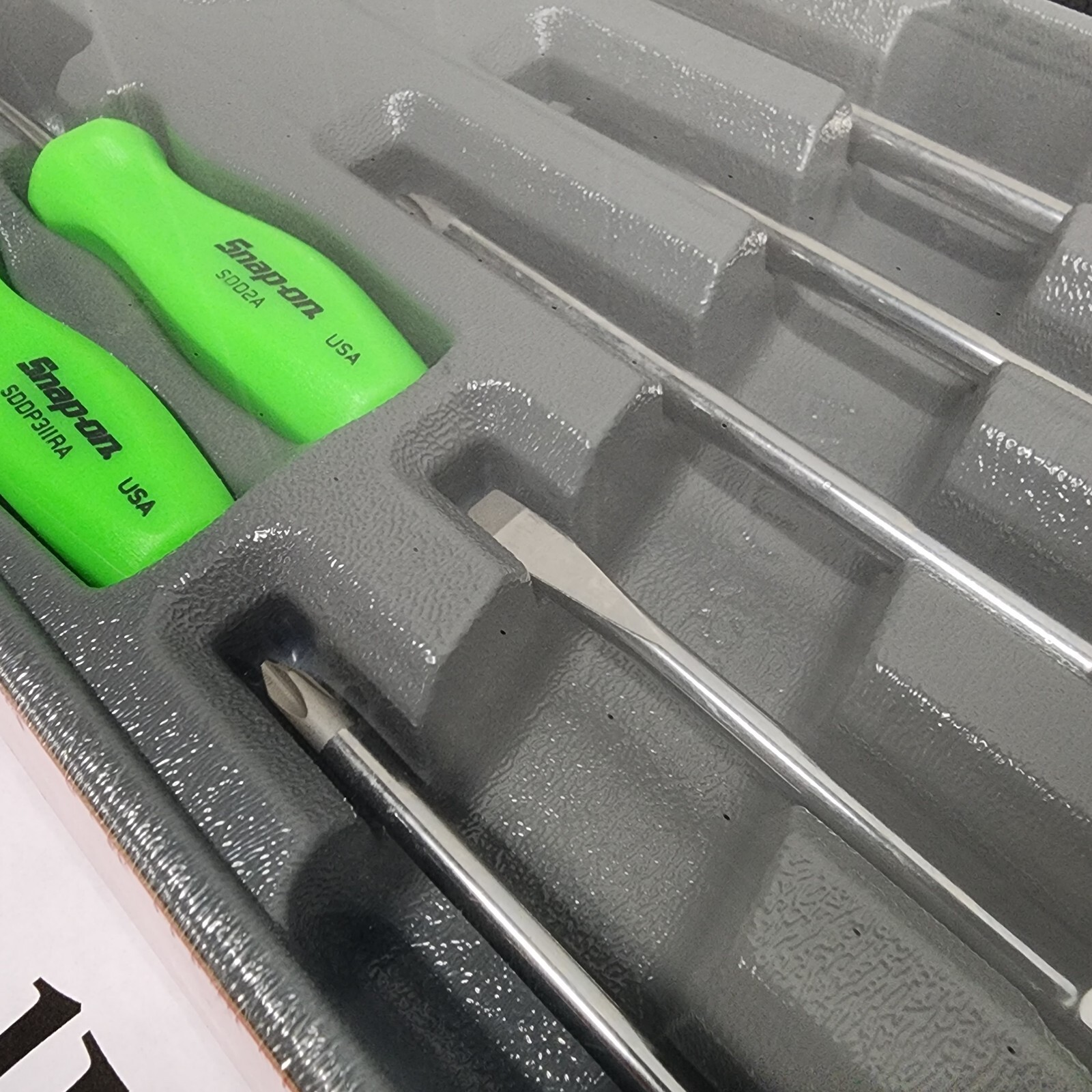 Snap-on Tools USA NEW 7pc GREEN Hard Grip Combination Screwdriver Set ...