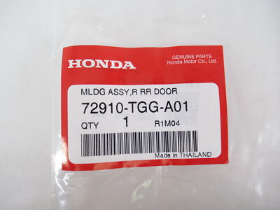 Genuine OEM Honda 72910-TGG-A01 Passenger RH Rear Door Belt Molding 17 ...