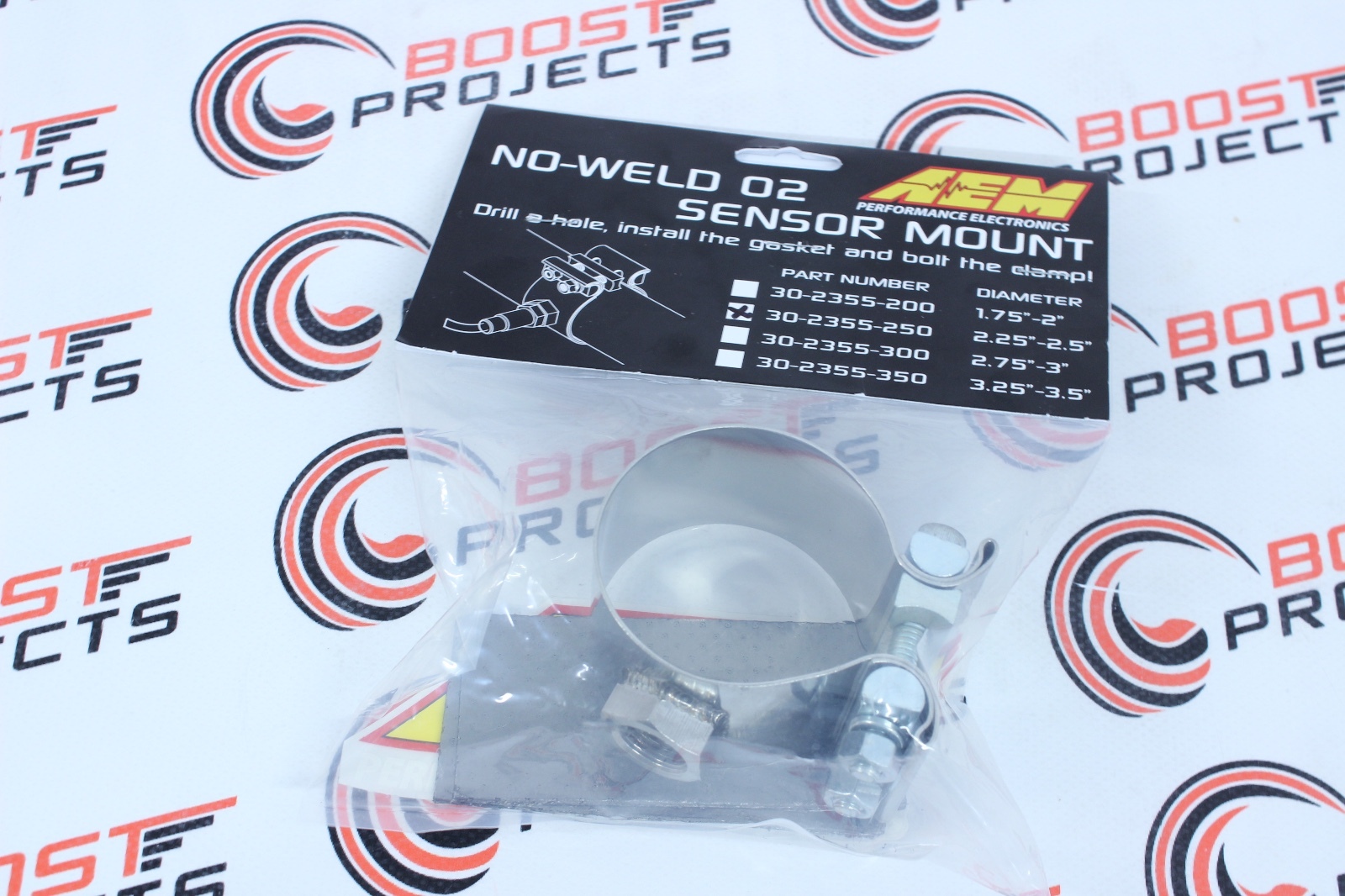 AEM No-Weld O2 Sensor Mount for 2.25 to 2.5 inch Diameter Pipe 30-2355 ...