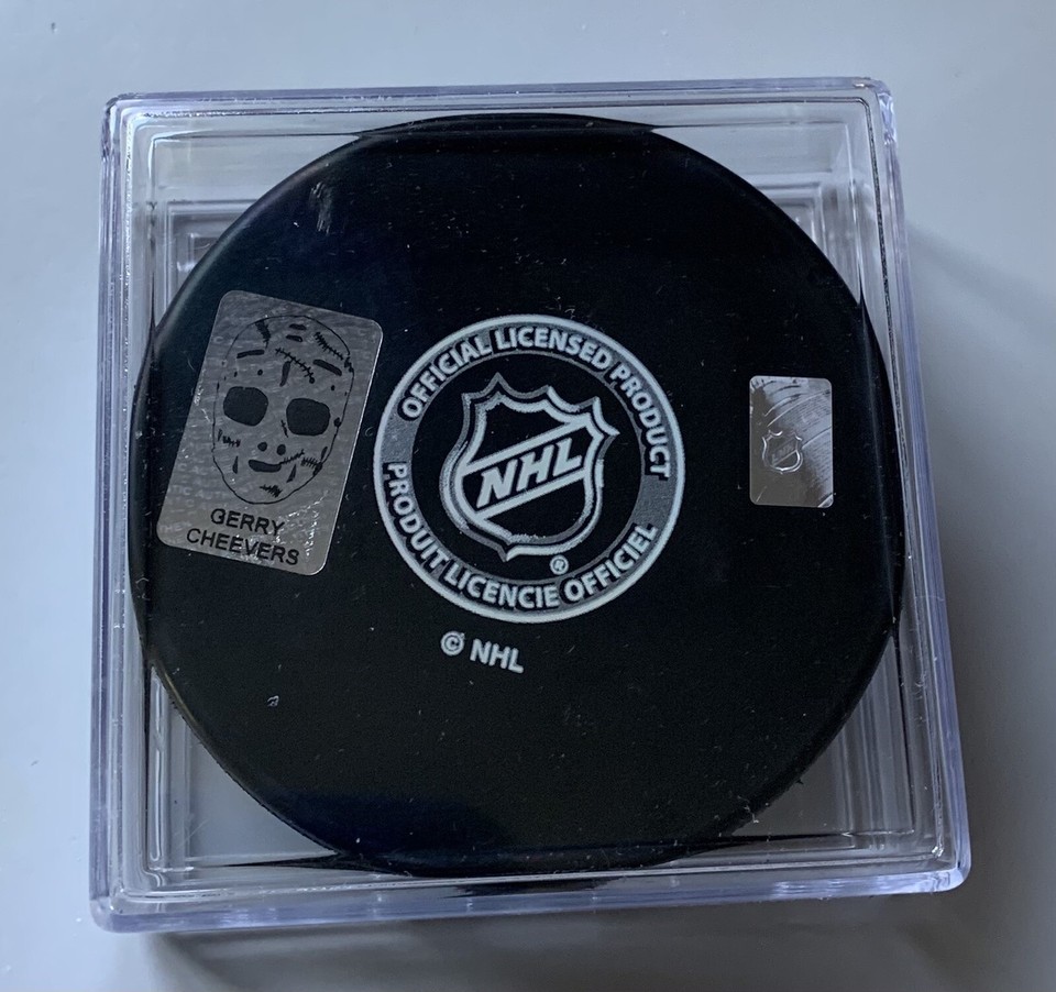 Gerry Cheevers Bruins “HOF 1985 & SC 70-72” Signed Puck W FREE Case ...