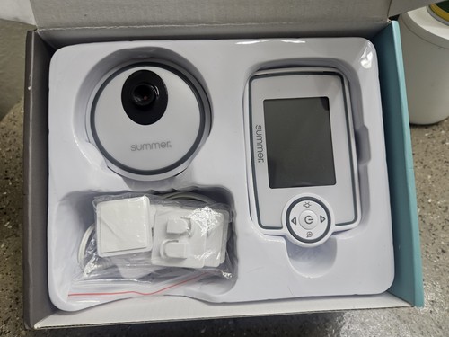 Summer Glimpse 2.8' Color Video Baby Monitor Digital Zoom Night Vision ...