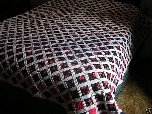 Cathedral Window Quilt, Red Rose Pattern, Queen Size | eBay