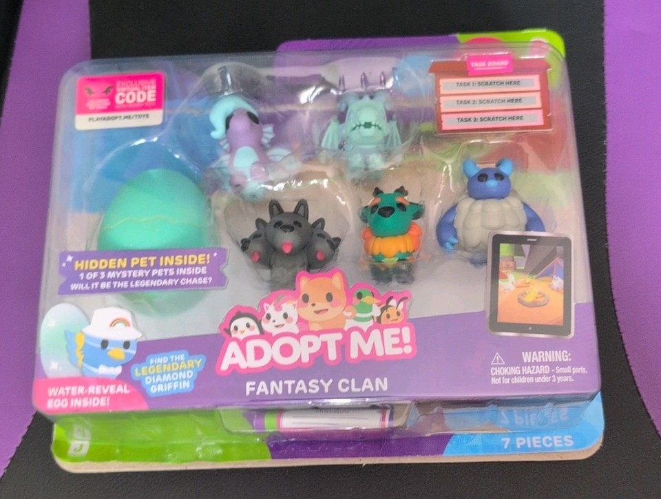 Adopt Me! Fantasy Clan Figures With Legendary Chase diamond Griffin | eBay