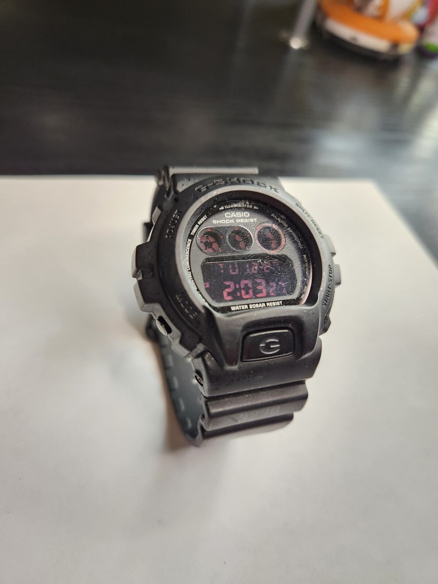 🔥🚨Vintage Casio G-Shock Watch DW-6900MS Red Eye Blackout 🔥🚨Vintage Casio G-Shock Watch DW-6900MS Red Eye Blackout