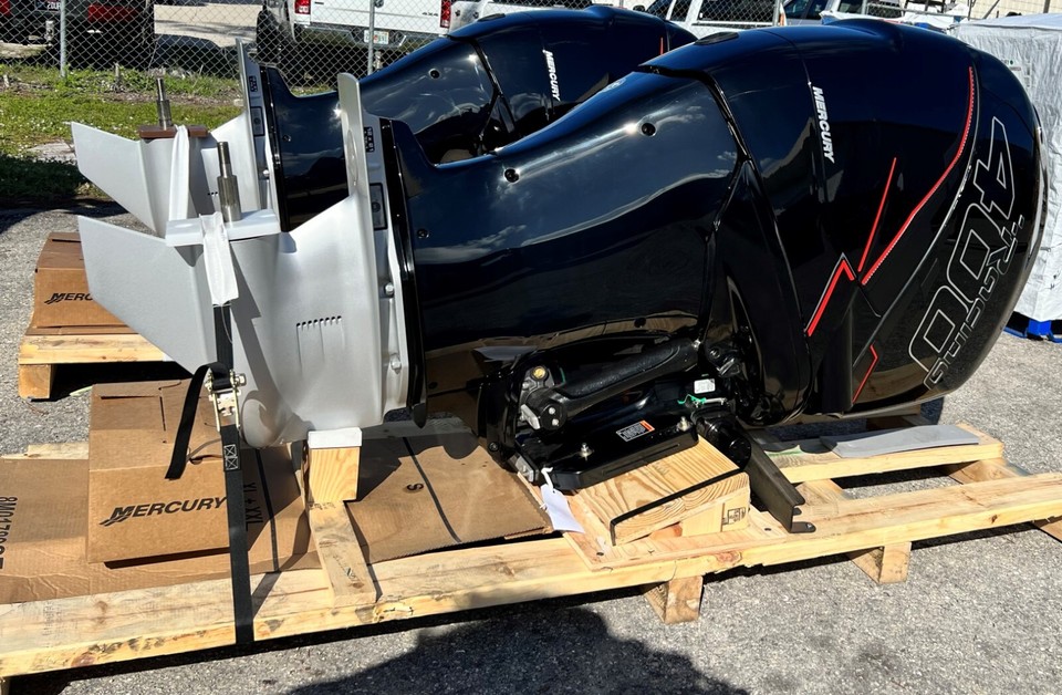 Mercury Racing Verado (L6) 400R XL/ CXL 4-Stroke Outboard Engine - 3YR ...