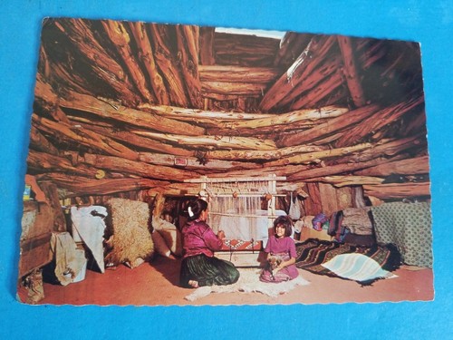 VTG UNUSED POSTCARD.MONUMENT VALLEY NAVAJO MOTHER WEAVES RUG. | eBay