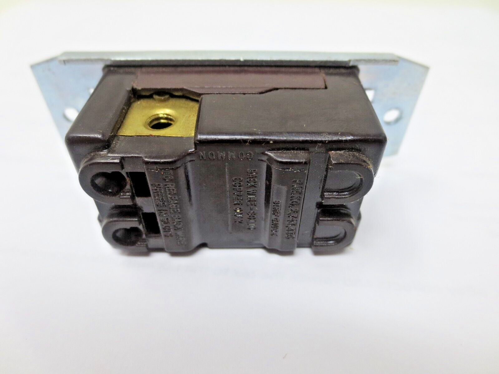 UND LAB INC. LIST 15A, 120-227 V 6A-125V AC ONLY ON-OFF SWITCH | eBay