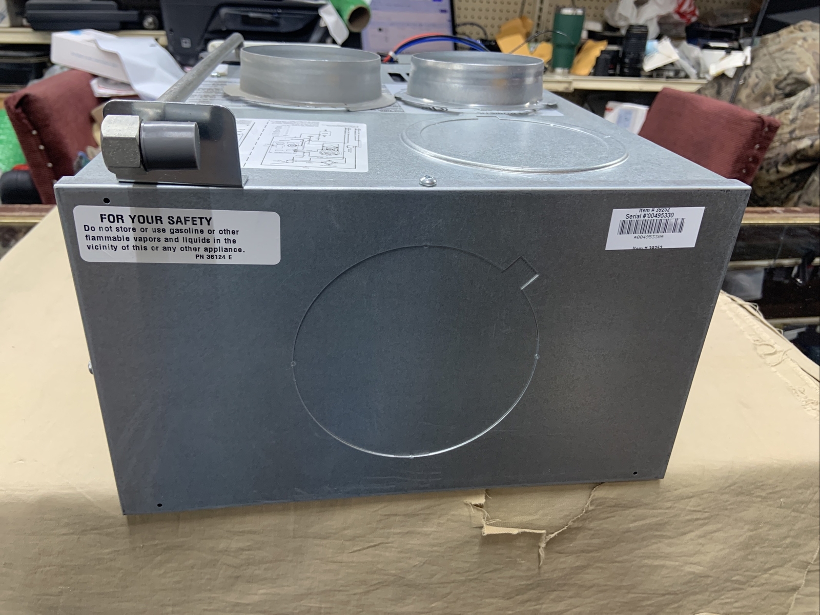 Never used Dometic 39252 DFSD 20121 Small Furnace 18,000 BTU DFSD20121 ...