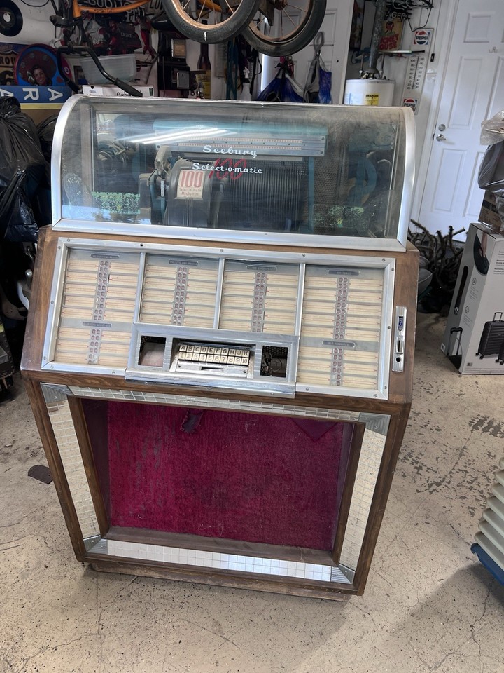 Jukeboxes All Must Go Not Playing Need Work And Restoration | eBay