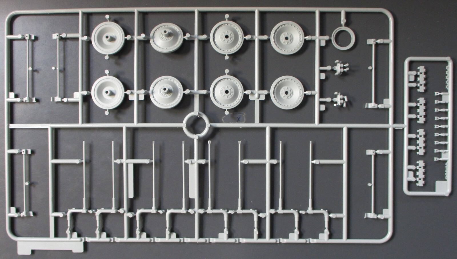 Dragon 1/35th Scale Ersatz M10 - Parts Tree E from Kit No. 6561 | eBay