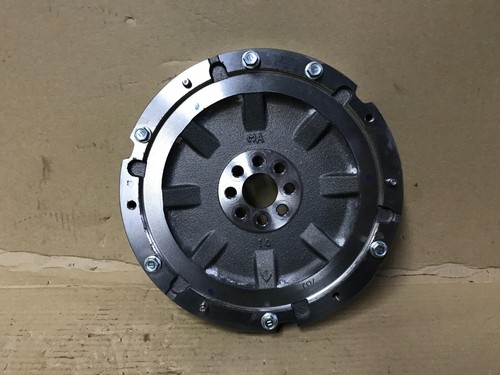 TOYOTA PRIUS HYBRID 1.8 PETROL AUTO SOLID FLYWHEEL 13451-37070 2015 ...