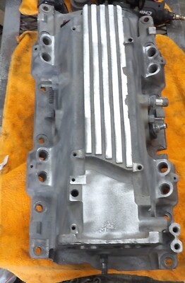 SBC 350 LT1 GM Intake Manifold Fits 1992-1993 Chevrolet CORVETTE Fuel ...