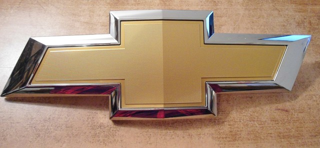 off 2019 Chevy Silverado Gold Bowtie TAILGATE Emblem - GOLD OEM EMBLEM ...