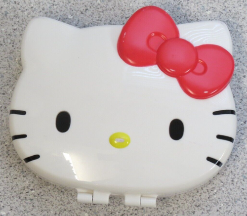 Hello Kitty Nintendo DS game traveler holder case | eBay