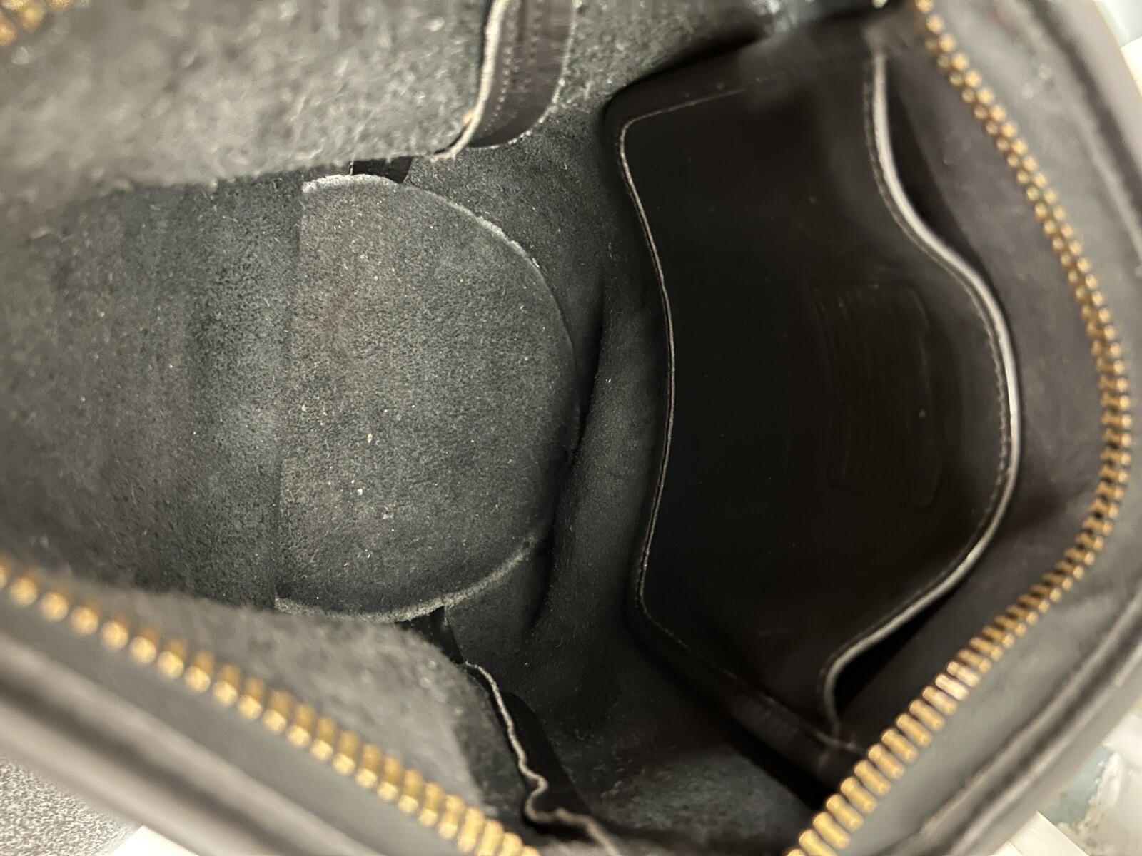 Vintage Coach # 9953 Helen's Legacy Black Leather Buc… - Gem