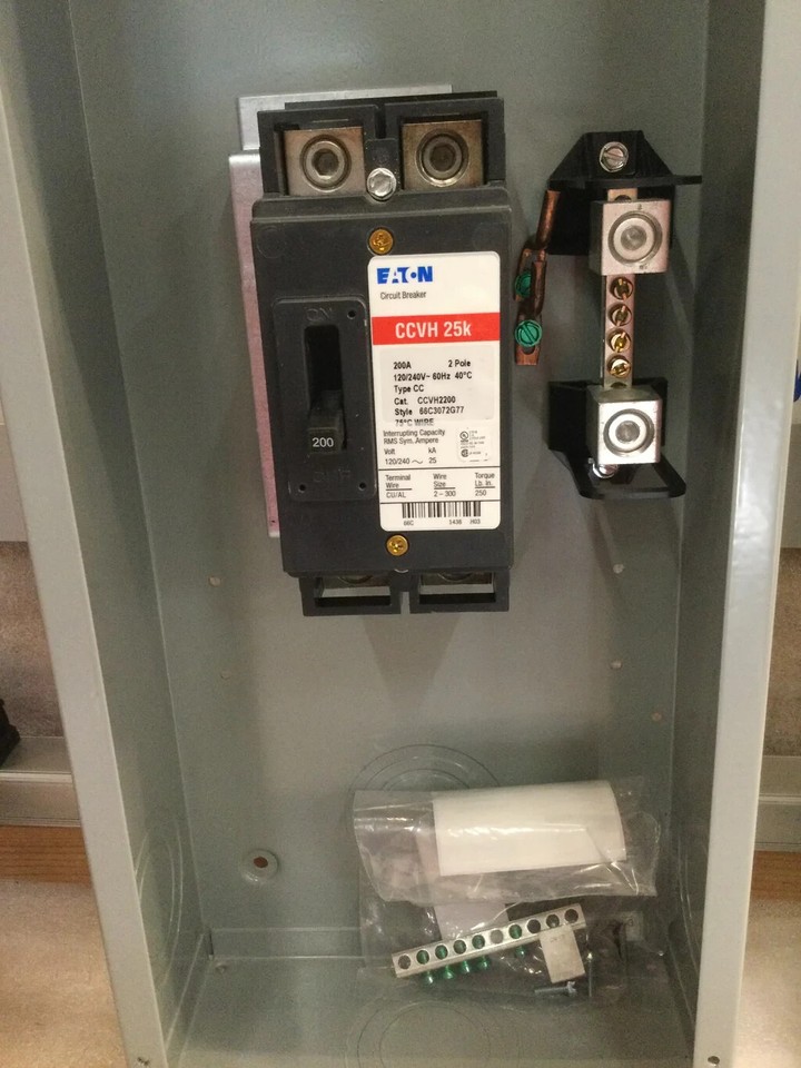400 / 320 Amp Meter Base / Socket EATON 324N w/2 200A Main Breakers ...