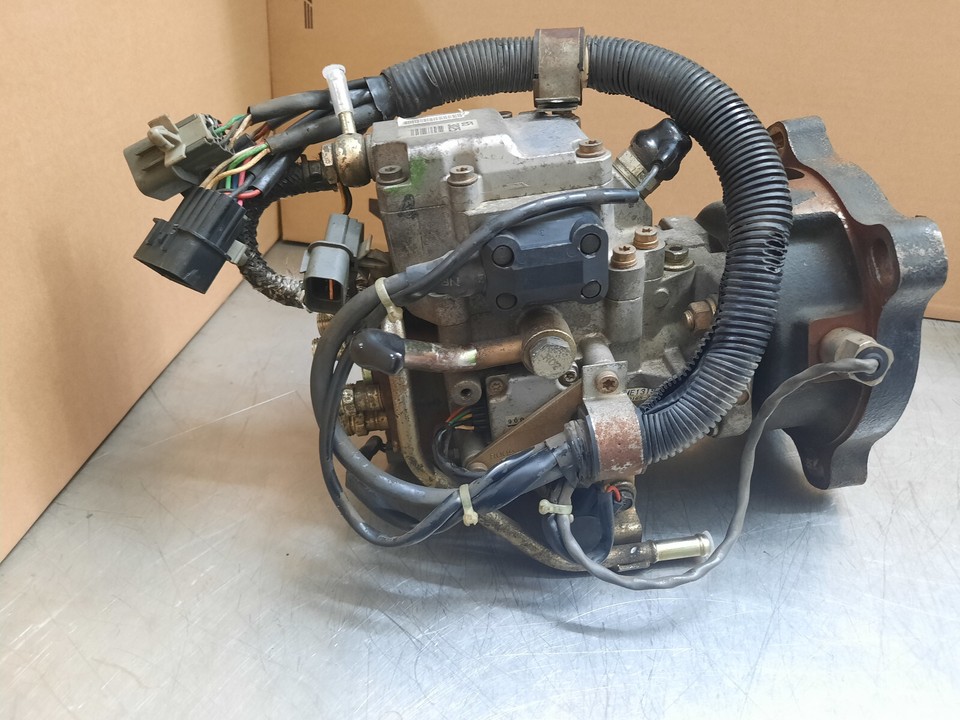 Mitsubishi Fuso 6M61 ME131982 VRZ Fuel Injection Pump 109165-3025 | eBay