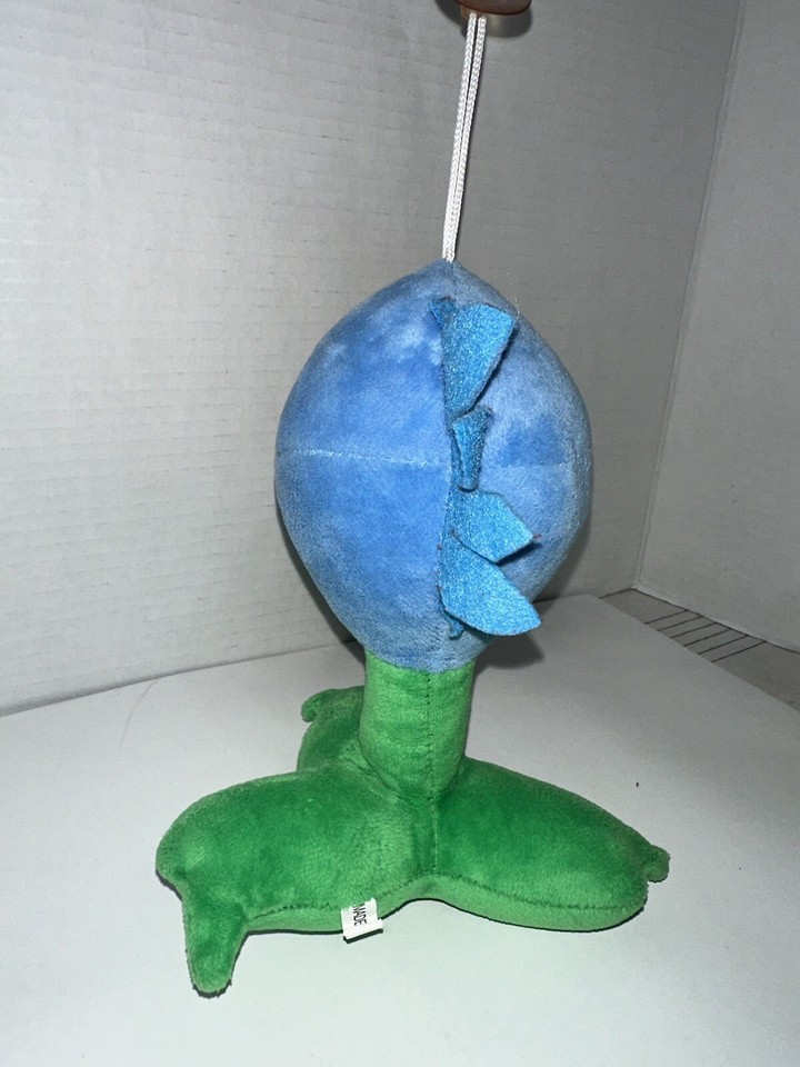 Plants VS Zombies Blue Snow Pea Shooter Plush 7” Window Cling | eBay