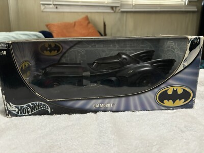 2003 Hot Wheels Batman 1989 Batmobile Michael Keaton Metal Collection 1 ...