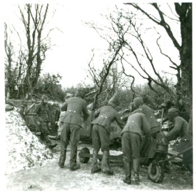 German Ground Crew loading a bomb cart, 1940. WW2 Original Photo | eBay