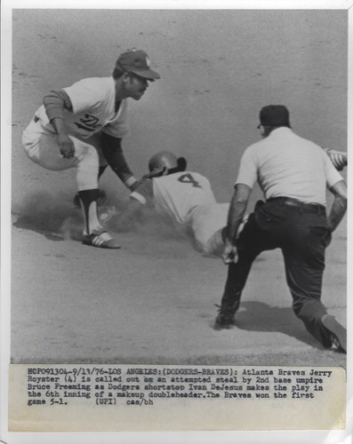 1976 UPI Type 4 Ivan DeJesus LA Dodgers Jerry Royster Atlanta Braves ...
